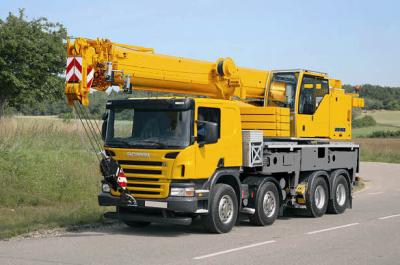 Cina Gru diesel gialla QY35K5/gru telescopica del camion dell'asta con il carico utile 36930kg in vendita