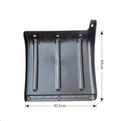 中国 Yuejin NJ1038 トラック部品 メタルフロント ゴム泥ガード 8406A102-011 自動車フィットメント Yuejin 販売のため