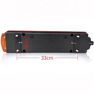 Cina Howo Wg9719810012/Wg9719810011 Combinato rosso del faro posteriore per autocarri e veicoli ABS in vendita