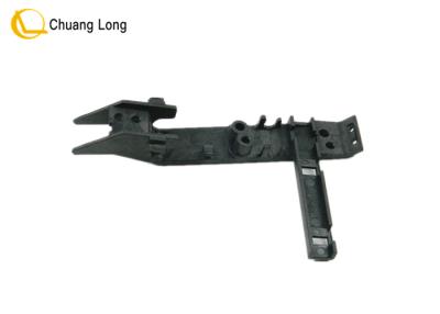 Cina Parti della macchina ATM NCR 5886 5887 Guida al presentatore uscita inferiore RH 445-0684015 4450684015 in vendita