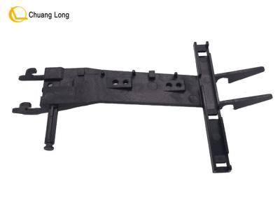 China LH superior 445-0676833 4450676833 de la salida de la guía de NCR P86 de las piezas de la máquina del cajero automático en venta