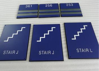 Cina La scala del ADA di Thermoforming firma intorno il grado testo/grafico sollevati di II a Braille 1/32» in vendita