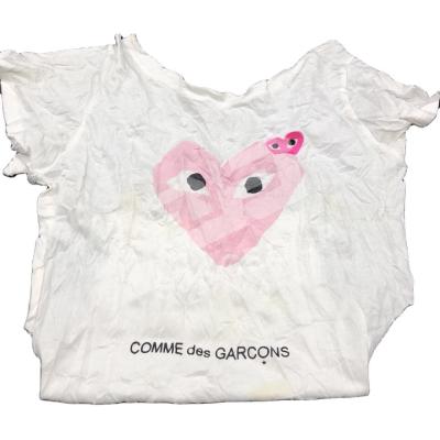 Cina IMPA 232906 Industrial workshop rags cleaning cloth scraps used t shirt rags cotton wiping rags for cleaning in vendita