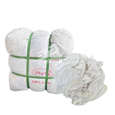 Cina Hot selling white t-shirt cotton rags industrial wiping rags 10kg 25KG 100% cotton pure white cut rags in vendita