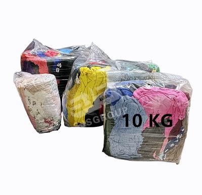 Cina 100 cotton Dark Coloured T-shirt Rags 100% Cotton Wiping Rag Textile Waste Recycled Cotton Cleaning Cloth Used Rags in vendita