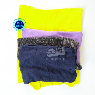 Cina 100 cotton Dark Coloured T-shirt Rags 100% Cotton Wiping Rag Textile Waste Recycled Cotton Cleaning Cloth Used Rags in vendita