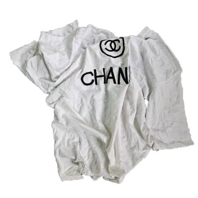 Cina 10Kg che imballa la maglietta Rags del cotone di 30*50cm in vendita