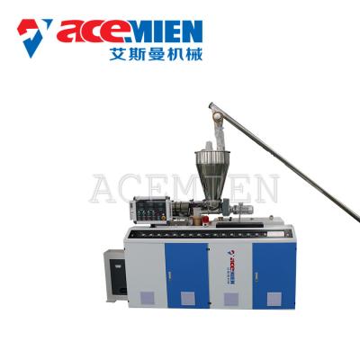 中国 回状および台形の形両方のための機械を形作る共押出し技術のプラスチック波形のタイル 販売のため