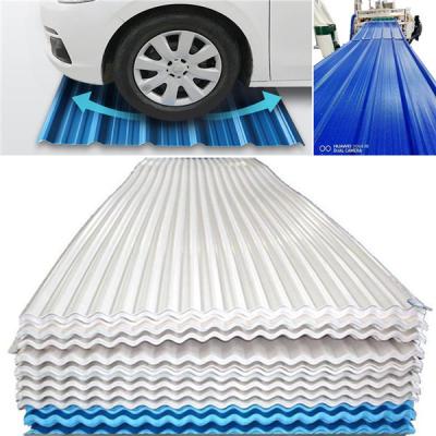 Cina Lamiera ondulata bordo dell'estrusione del PVC che fa macchina, mattonelle che formano macchina in vendita