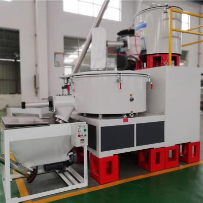 中国 回状および台形の形両方のための機械を形作る共押出し技術のプラスチック波形のタイル 販売のため