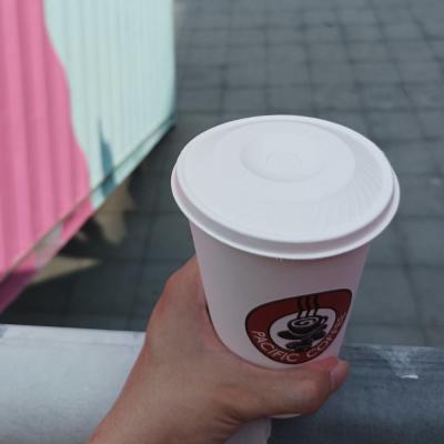 China 100% van het de pulppapier van de vezelpulp de PFAS-Vrije composteerbare bagasse gevormde deksels van de koffiekoppen Te koop
