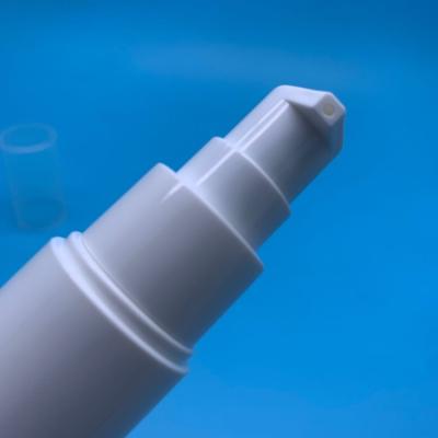 Cina Olio essenziale senz'aria del contenitore 10ml della pompa di Glasswares in vendita