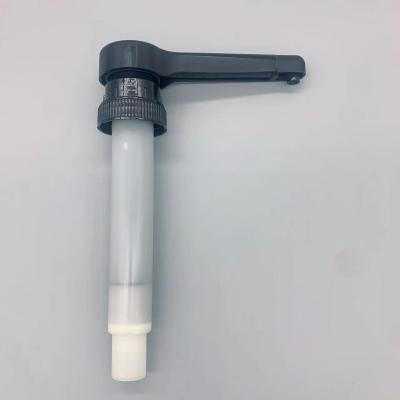 Cina strumenti di plastica del negozio del tè del latte della pompa della salsa di cioccolato del nero della pompa dello sciroppo 30ml in vendita