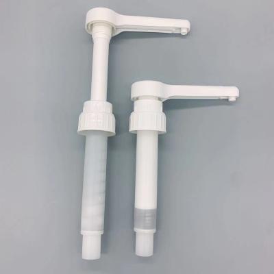 China 15ml de Pomp Witte Gallons Gecontroleerde Vloeibare Output van de koffiestroop Te koop