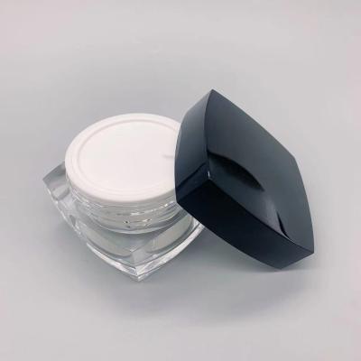 Cina barattoli di plastica del polipropilene della crema di pelle della crema di fronte del quadrato di 10g 15g con il coperchio nero in vendita