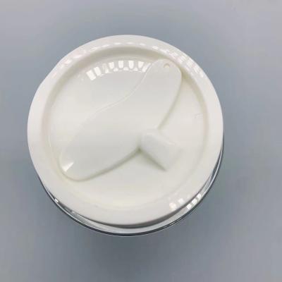 中国 円柱マスクのアロエ ヴィエラはスコップが付いている10g PPのプラスチック瓶をクリーム状にする 販売のため
