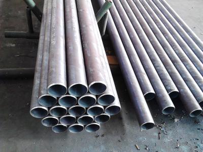China Zwarte Geschilderde Naadloze Koolstofstaalpijp Koudgetrokken/Warmgewalste ASTM GB A53 A106 Te koop