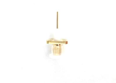 Cina 4 fori montato a flangia SMA Femminile / Jack / Socket RF Coax Microstrip Connector fino a 18 GHz con superficie convessa di isolamento in vendita