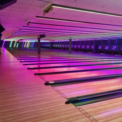China Bowling Equipment for Multiple People String Pinsetter Machine and Scoring Synthetic Lanes for sale