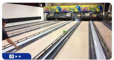 Cina Set completo di macchine da sala da bowling per interni di produzione da 17 m. Paraurti da bowling professionale in vendita