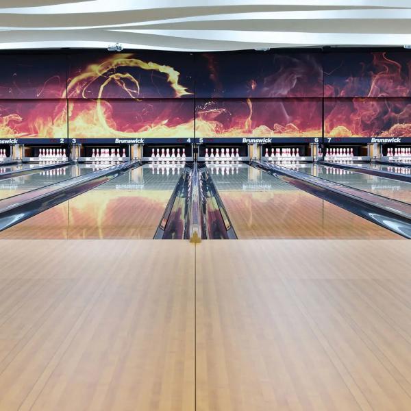 Quality OEM Accepted Bowling Machine for Adult Entertainment Manufacture Bowling Alley Equipment for sale