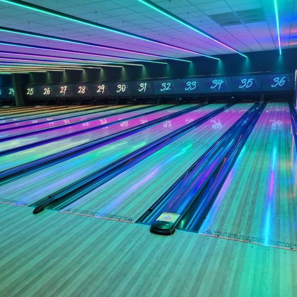 Quality Professional String Bowling Sports Supplies for Full Entertainment Center for sale