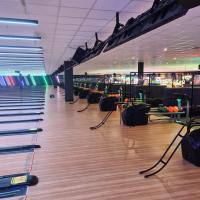 China Embroidered Bowling Lane Machine String Pin Bowling Machines Customizable for sale