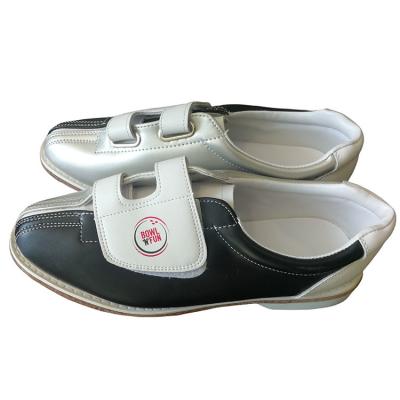 China Lightweight And Flexible Breathable Material Bowling Shoes With And Durable Material for sale
