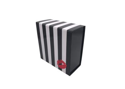 중국 당 매트 박판을 위한 까만 장방형 절묘한 접을 수 있는 종이상자 판매용