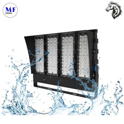 Cina Luce da stadio a LED a angolo stretto IP67 Acqua resistente per esterni 200W 300W 400W 500W in vendita