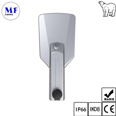 Cina 200W/210W/240W LED Road Street Light con funzione di auto-pulizia per il parcheggio del giardino Plaza Wall Highway Overpass in vendita