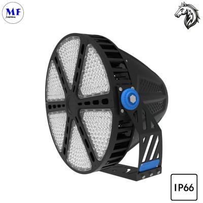Cina IP65 1000W Ra80 LED Flood Light Stadium Light 3000K/4000K/5000K/6000K CCT Dimmabile per aeroporto/porto marittimo in vendita