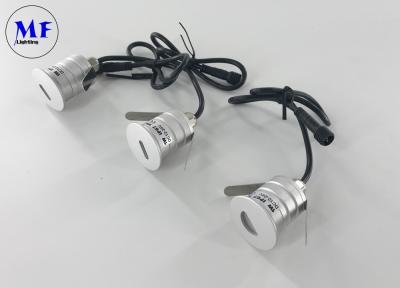 Cina IP67 Lampada a LED impermeabile 95lm Resiste alla pressione 300kg e 1 metro di paesaggio subacqueo in vendita