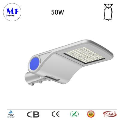 Cina IP66 5 anni di garanzia 30-240W LED Street Light per scuola giardino in vendita