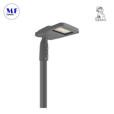 Cina 60 Watt - 150 Watt luci stradali a LED Garanzia 5 Hi Slim Adjustalbe montaggio LED Street Light in vendita