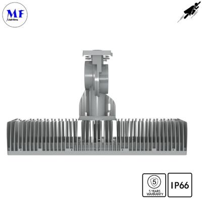 Китай 140lm/W Высокая яркость 1200W светодиодный спортивный стадион свет 5 лет гарантия Алюминиевый отливщик Ik08 IP66 пылестойкость продается