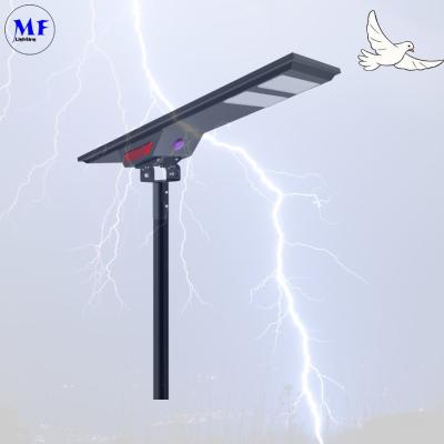 China 40W LED Solar Garden Street Light 5 Years Warranty High Efficiency Solar Panels 180lm/W Waterproof For Pathway for sale