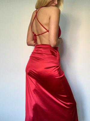 Cina Moda vendendo caldo colore massiccio colletto appeso senza schiena cintura sottile girare gonna anca sexy abito diviso in vendita