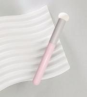 China Single Concealer Sponge Brush Makeup Applicator Blender with Plastic Handle 1pc for sale