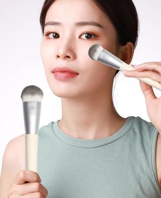 Cina Pennello per fondotinta singolo Pennello per trucco senza cuciture per capelli molto densi in vendita