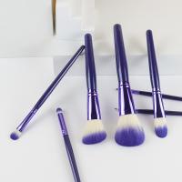 China 7-Piece Essential Makeup Brush Set Soft Synthetic Bristles Purple Wooden Handle for sale