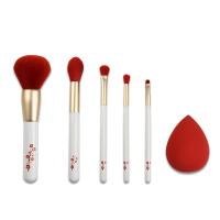 China Pattern Design Travel Makeup Brush Set with Sponge 500 Sets MOQ Customizable for sale