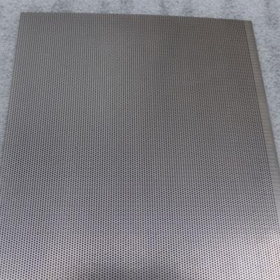 Cina 304 316 Lastra perforata in acciaio inossidabile per pannelli di ventilazione Larghezza 1250 mm in vendita