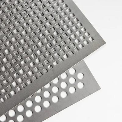 Cina 1500 mm di larghezza lamiera perforata in acciaio inossidabile in vendita