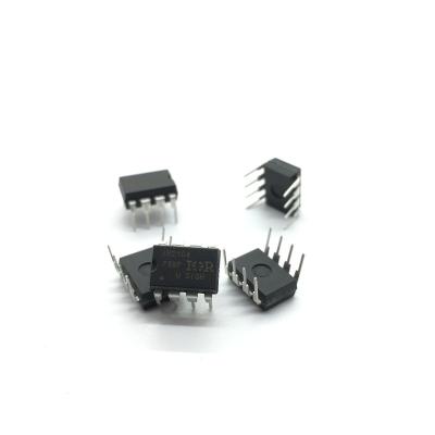 中国 ゲートの運転者のアナログのアイソレーターIC力管理IC集積回路IR2104PBF PDIP-8 販売のため