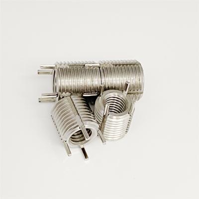 Cina Lunghezza degli inserti filettati 3.25mm di M14×1.5 1/4-20 Keylocking in vendita