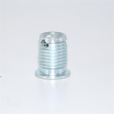 Cina inserto filettato di spillatura 304 M3 M4 M6 di auto lungo di 16mm per scanalato in vendita