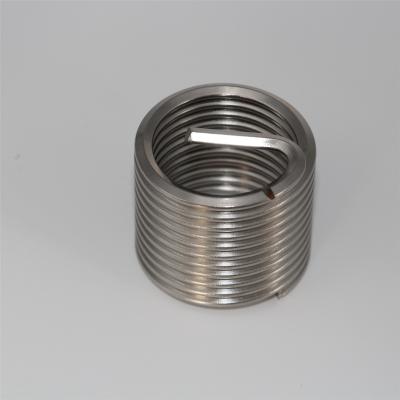 Cina Anti Helicoil sciolto del radiatore M4 degli inserti filettati di chiusura di vite 304SS MS21209 in vendita
