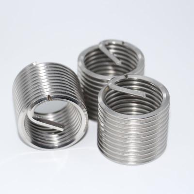 Cina 304H Helicoil naturale di colore M5 degli inserti filettati 10-32 inossidabile termoresistente in vendita