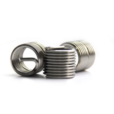 Cina La serratura della vite 6H del diametro 6mm inserisce gli inserti filettati di chiusura di vite DIN8140 in vendita